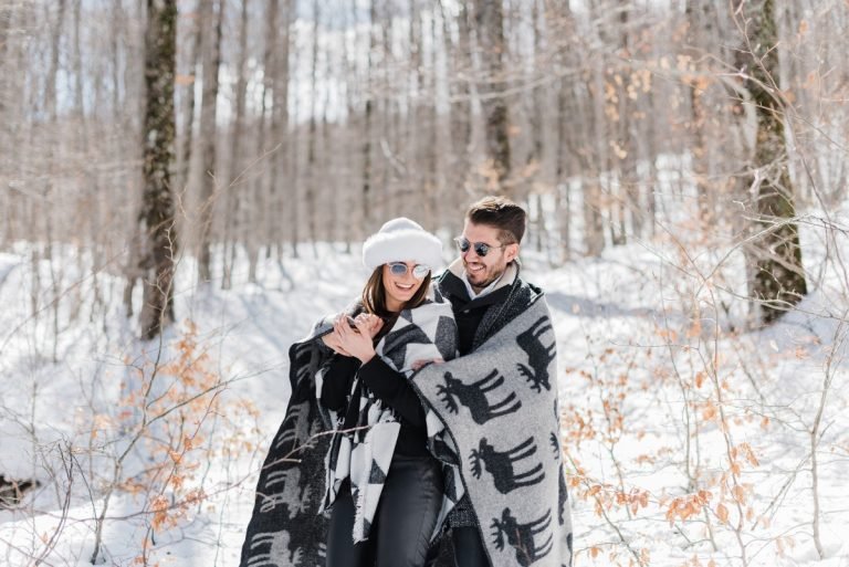 Alpine Snowy Engagement at the Vermion Mountains – Ellwed