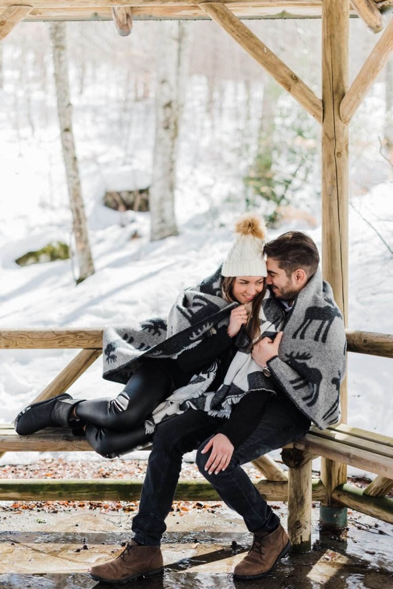 Alpine Snowy Engagement at the Vermion Mountains – Ellwed