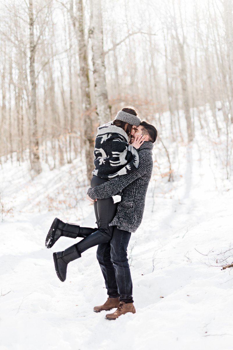 Alpine Snowy Engagement at the Vermion Mountains – Ellwed