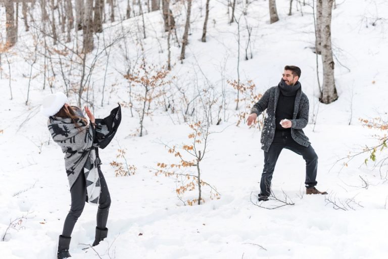 Alpine Snowy Engagement at the Vermion Mountains – Ellwed