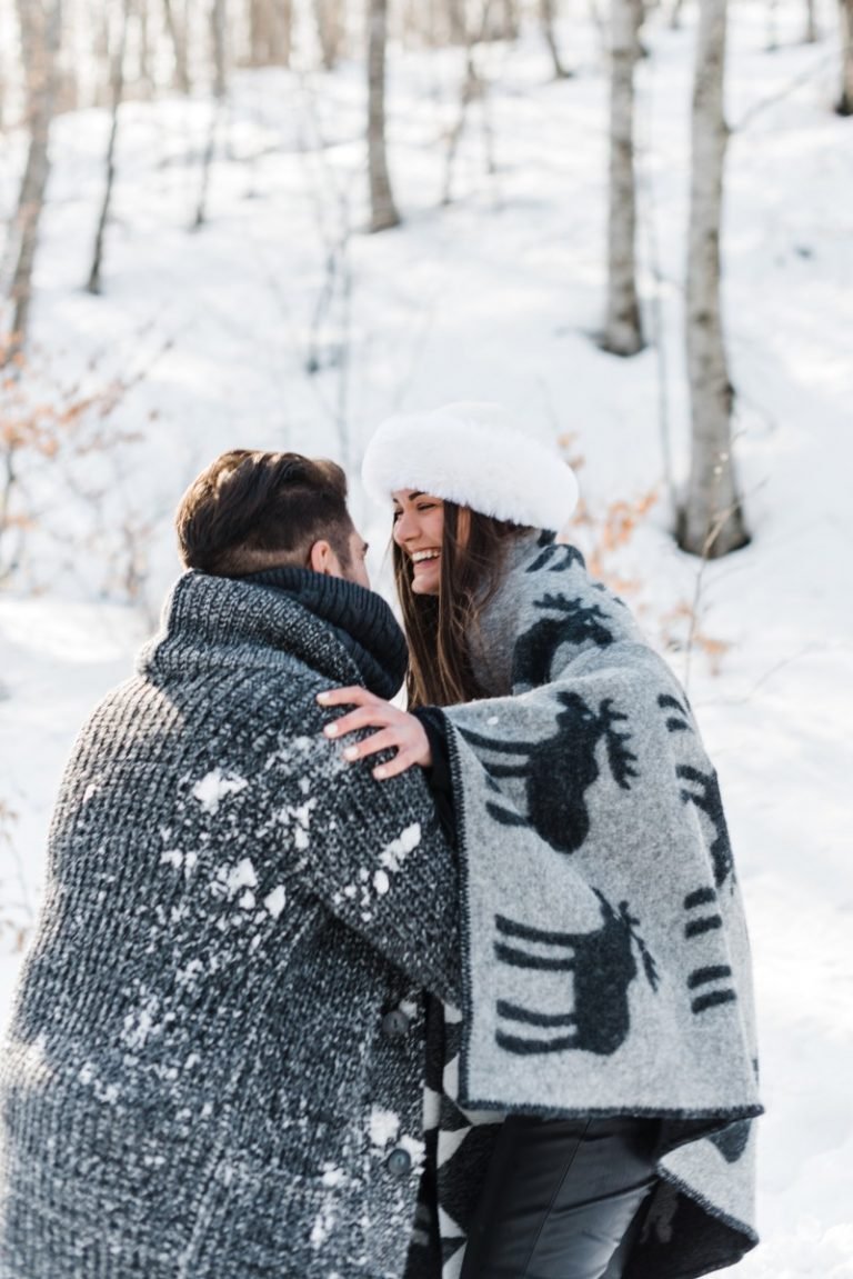 Alpine Snowy Engagement at the Vermion Mountains – Ellwed