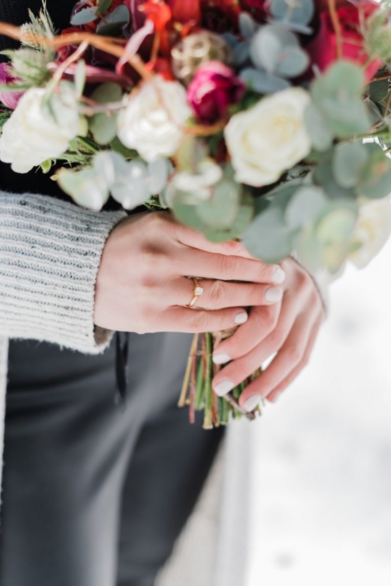 Alpine Snowy Engagement at the Vermion Mountains – Ellwed