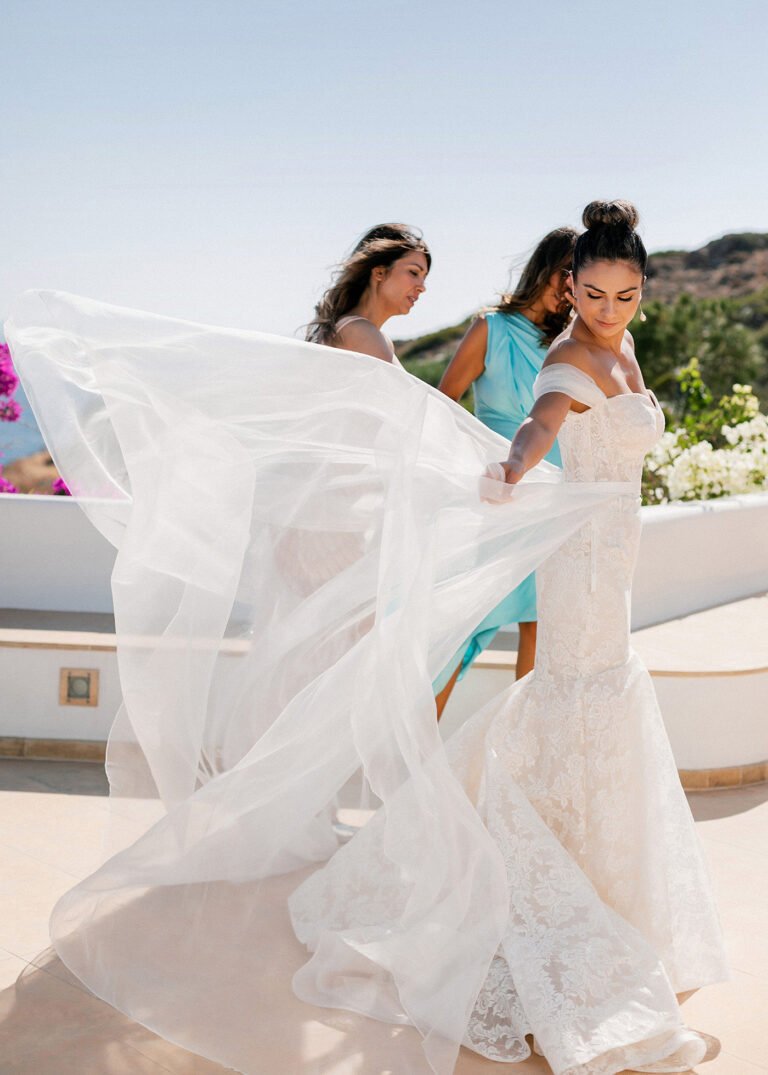 Fun and Colorful Modern Island Wedding in Ios, Greece – Ellwed