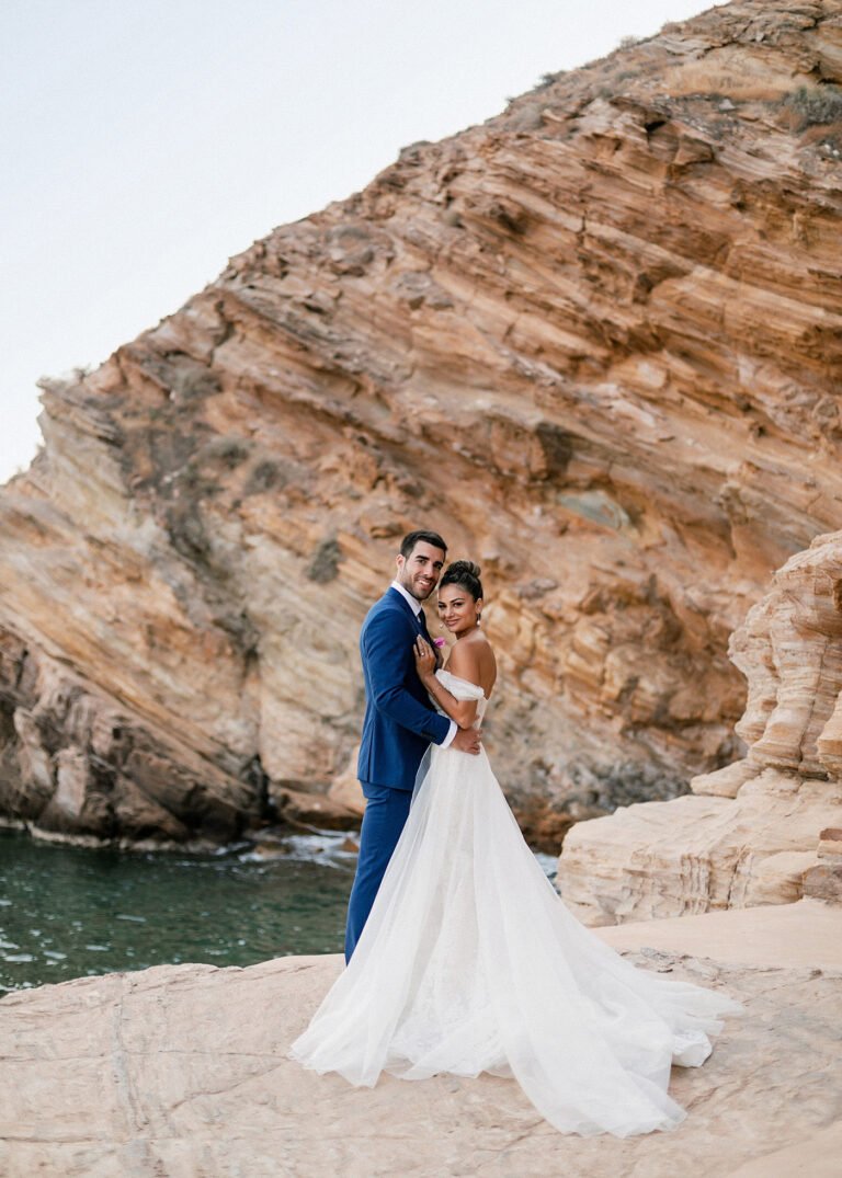 Fun and Colorful Modern Island Wedding in Ios, Greece – Ellwed