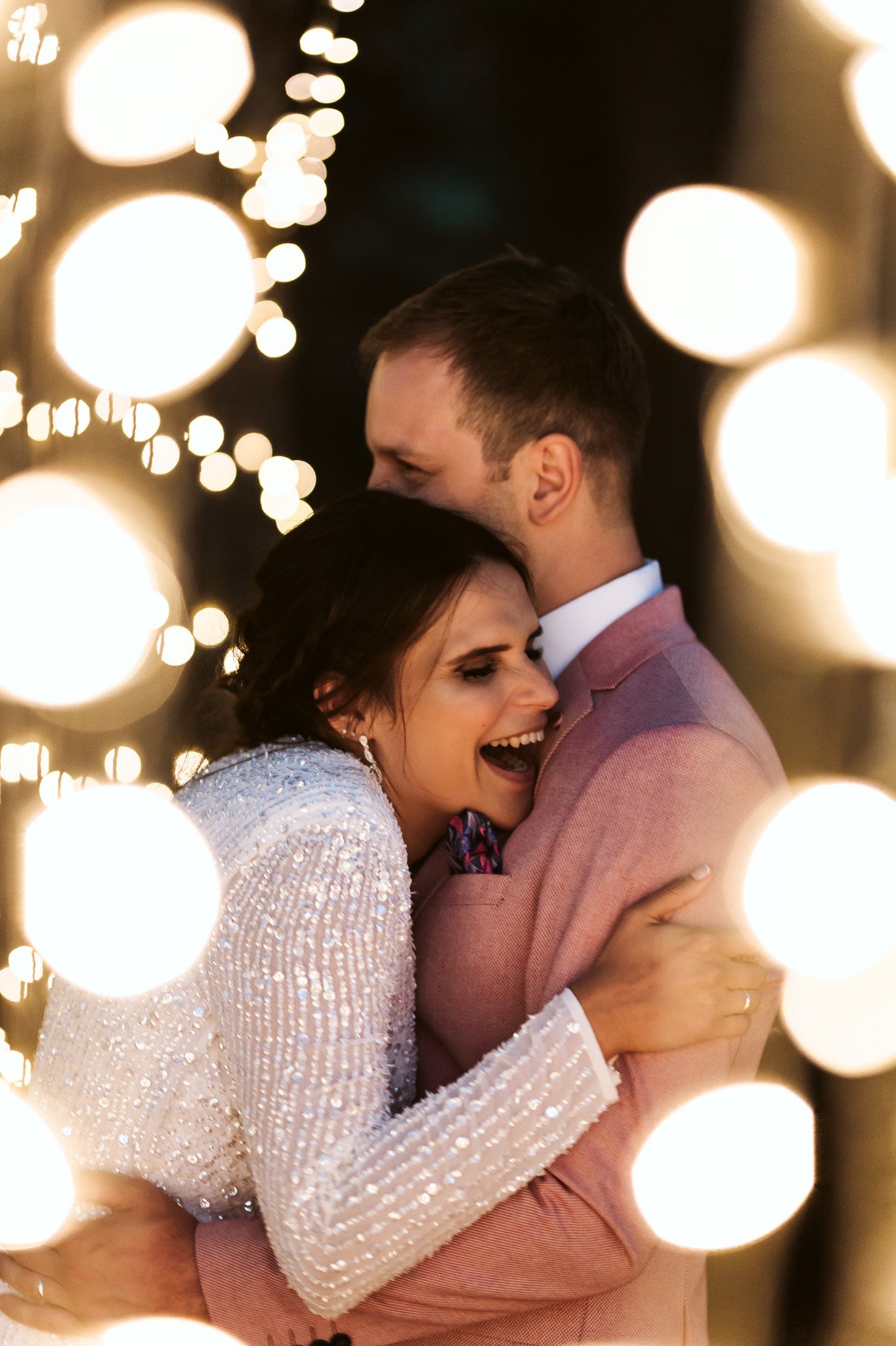 Micro Wedding with Livestream Zoom in the Athenian Forest – Ellwed