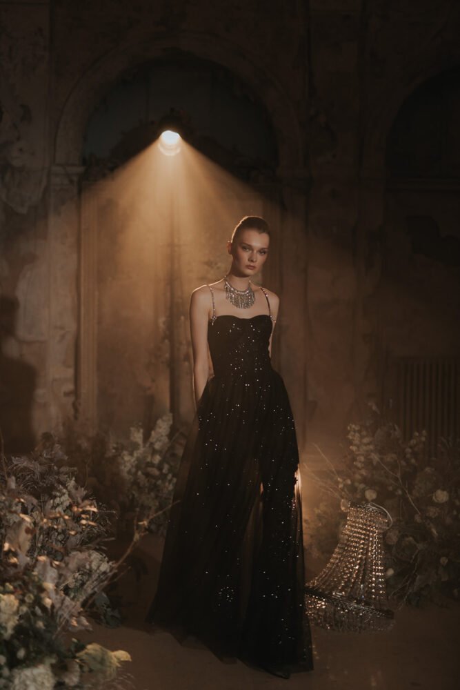 Sparkle and Splendor: Ways To Add Bling to Your Wedding Day – Ellwed